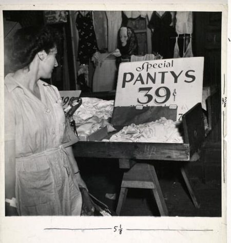 Weegee: A Lens on Life - Photogpedia