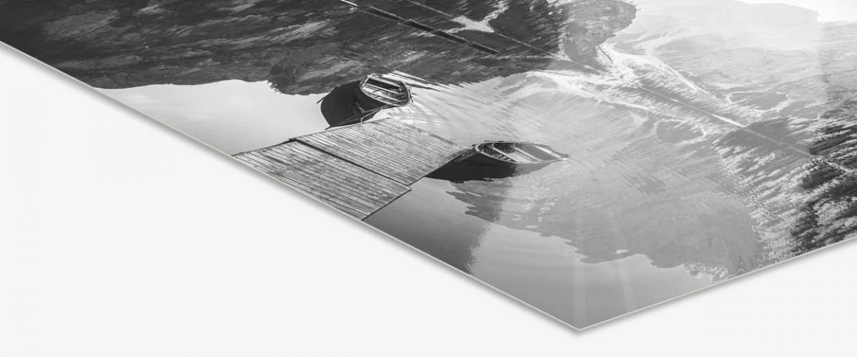 Large Acrylic Prints: Create a Brilliant Impression - Photogpedia